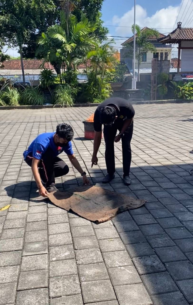 SOSIALISASI APAR (ALAT PEMADAM API RINGAN) DAN SIMULASI PEMADAM ...